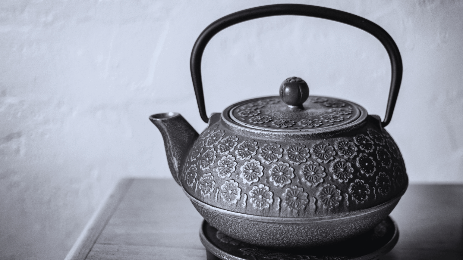 The Evolution Of Teapot Design: From Ancient China To Modern Minimalism ...