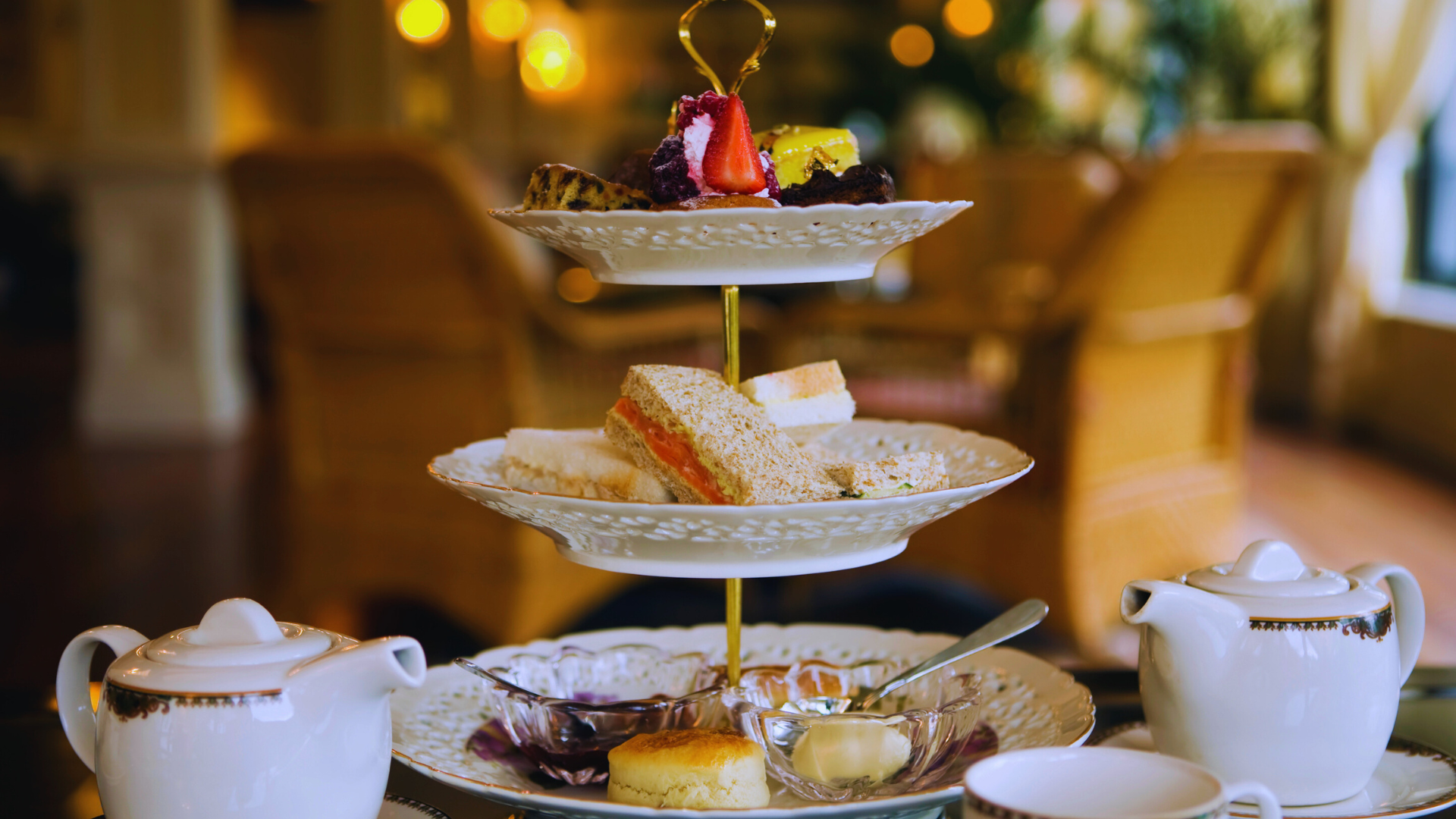 Jasmine Tea In Victorian-Era Afternoon Tea Menus 👑 - OnoTea