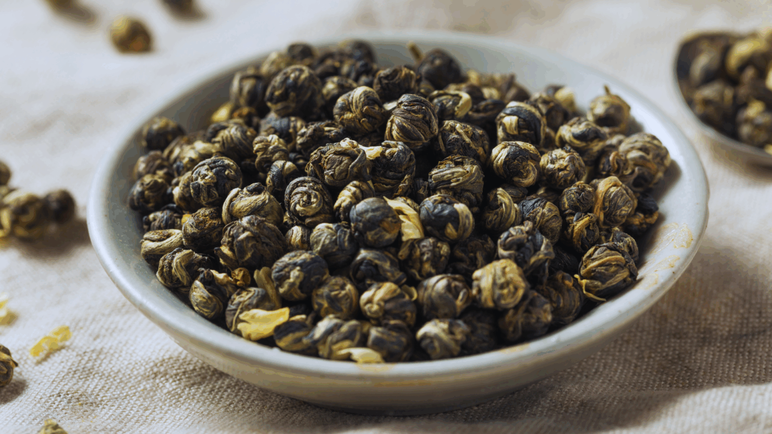The Secret Language Of Jasmine Pearl Unfurling 🫖 - OnoTea